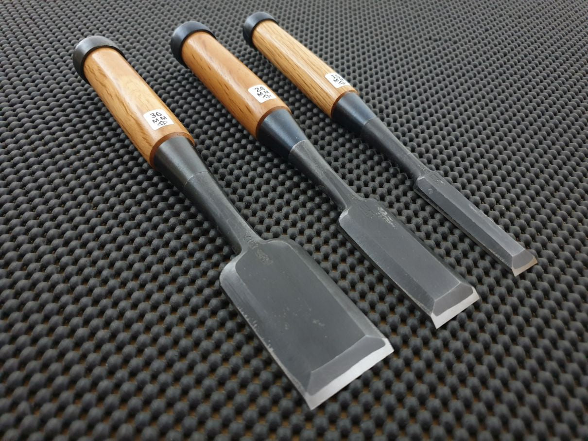 Morihei Yoshitomo Oire Nomi | 3 Piece Japanese Chisel Set (w/ Timber B ...